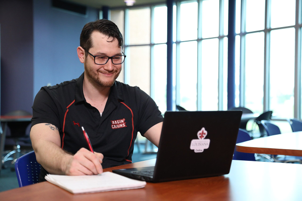 University's online MBA program earns national recognition from Fortune ...